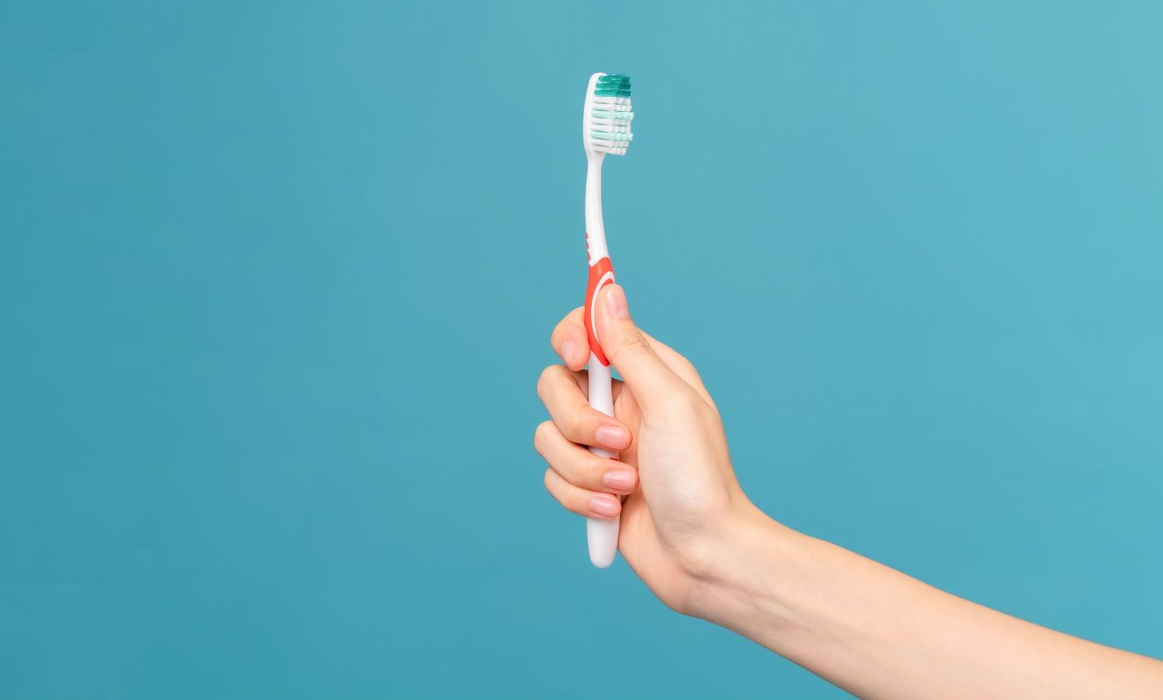 7 Best Toothbrush for Sensitive Gums Reviews in 2023 - OC Dental Center